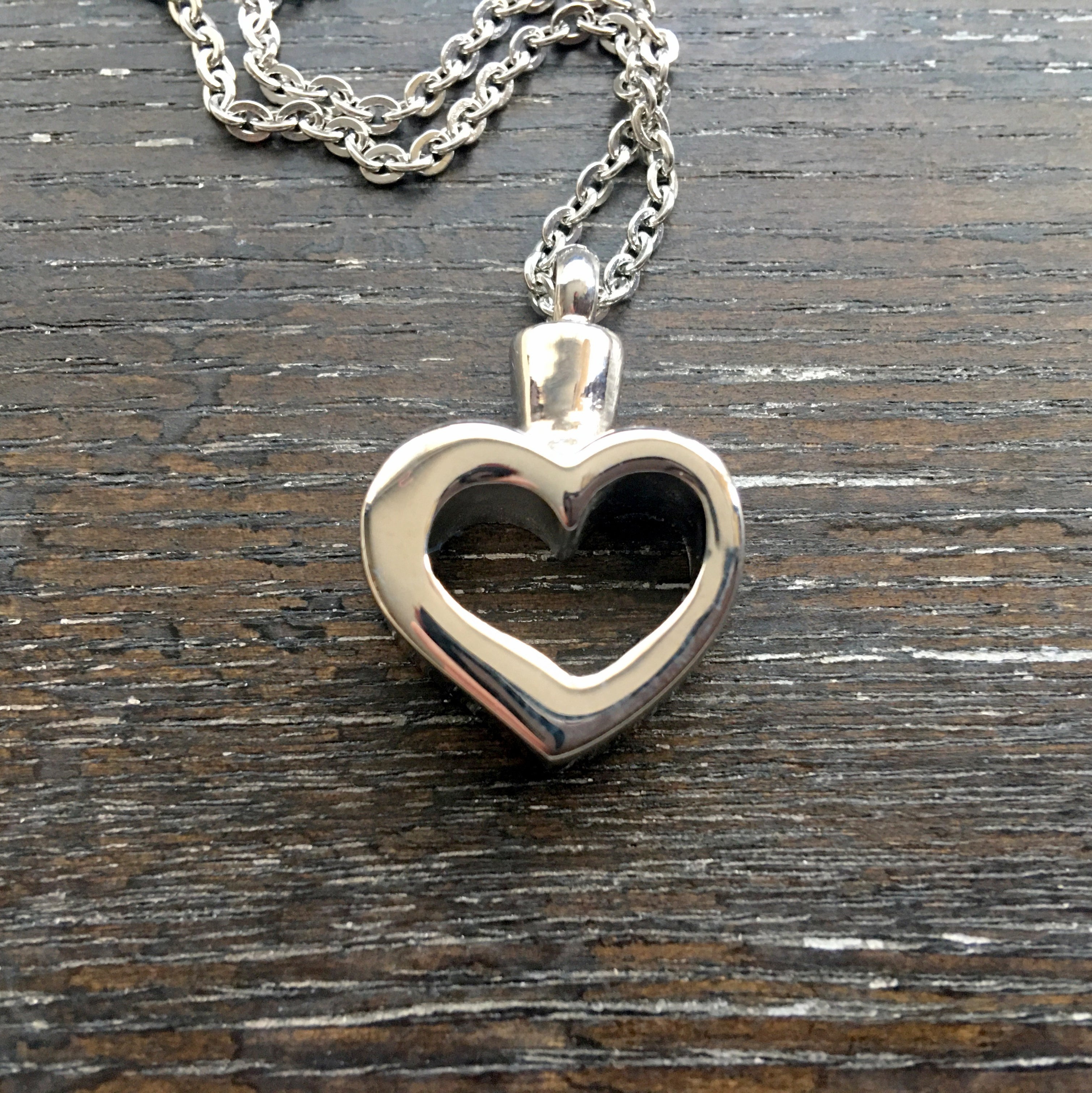 Fillable pendants– Truly Treasured NZ